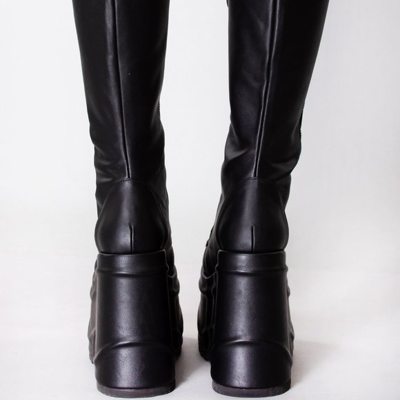 Demonia | Shoes | Demonia Wave 20 Void Walker Black Platform Boots ...